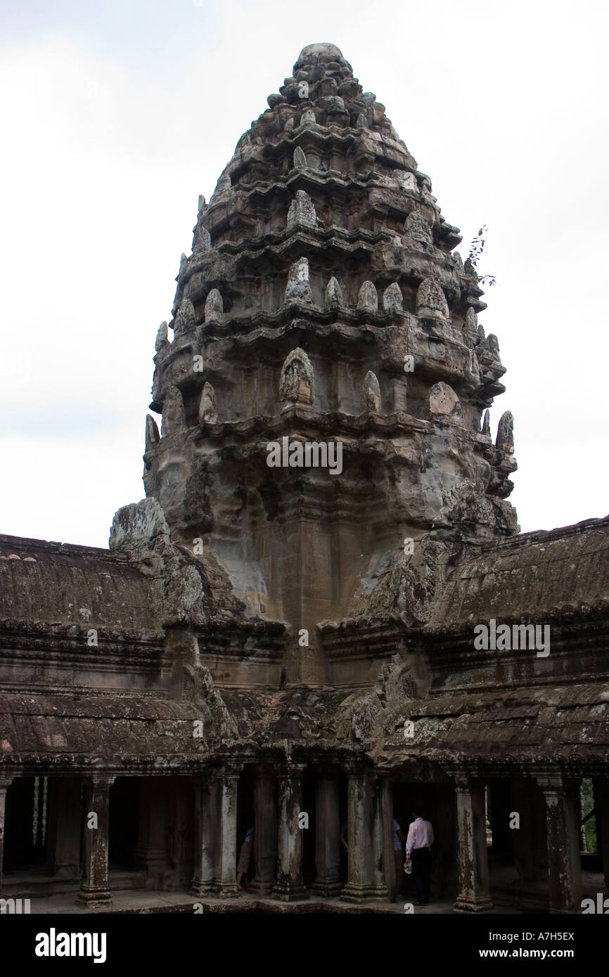 Angkorean period or style hi-res stock photography and images - Alamy