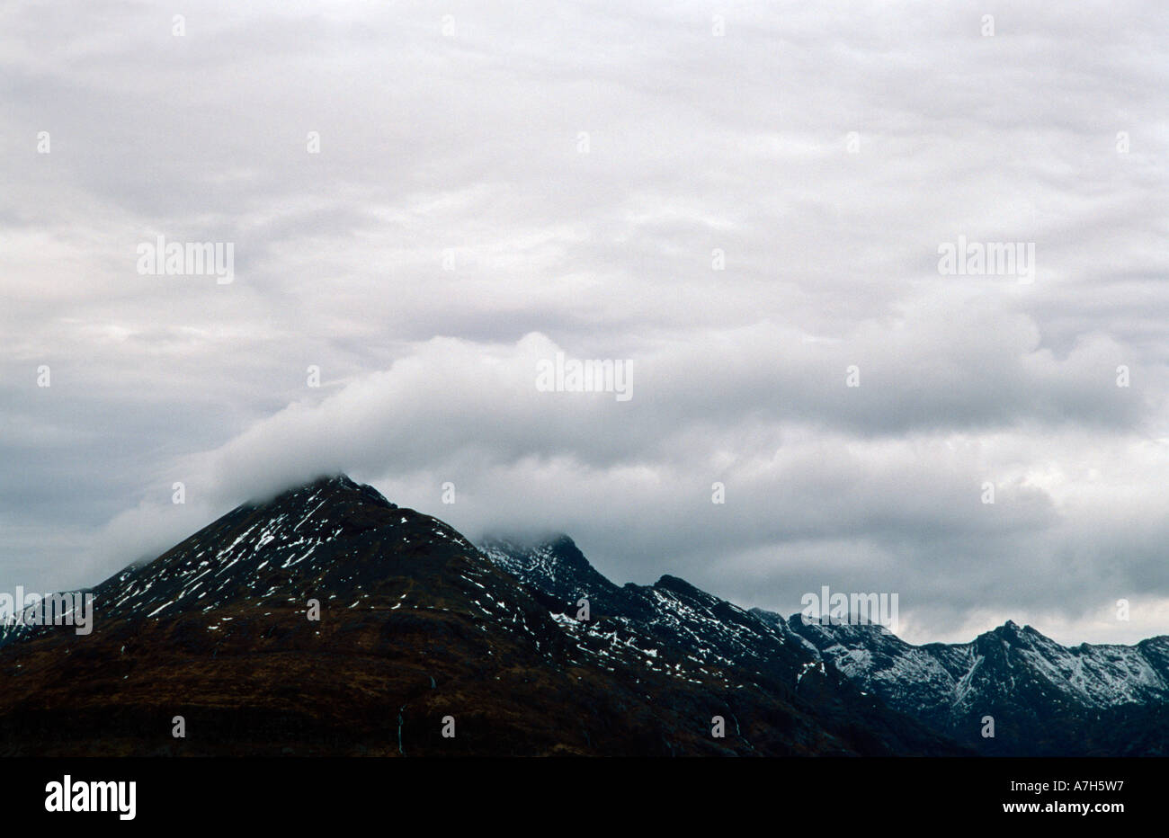 Snow cullin mountains hi-res stock photography and images - Alamy