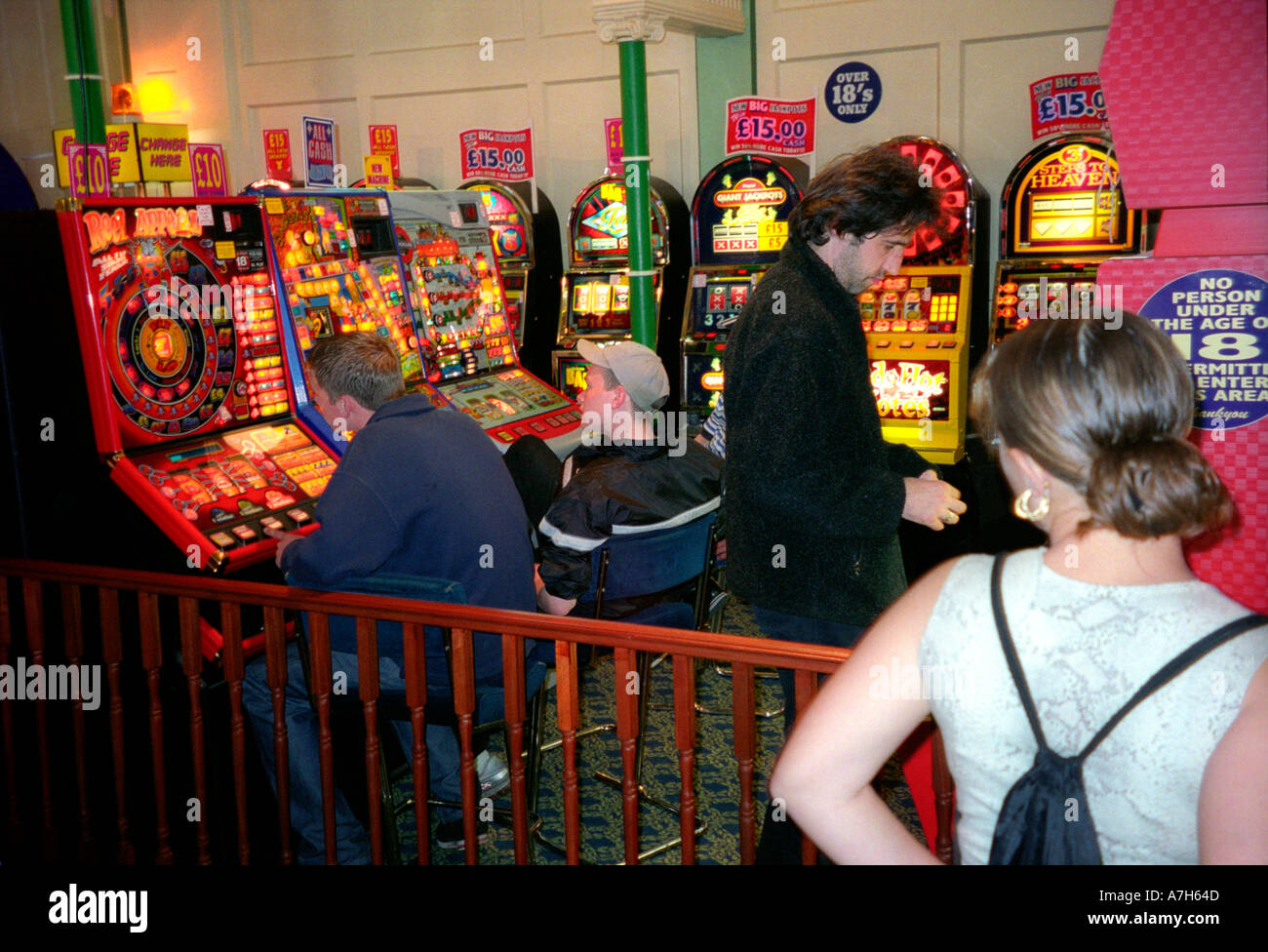 People playing bingo in games hi-res stock photography and images - Alamy