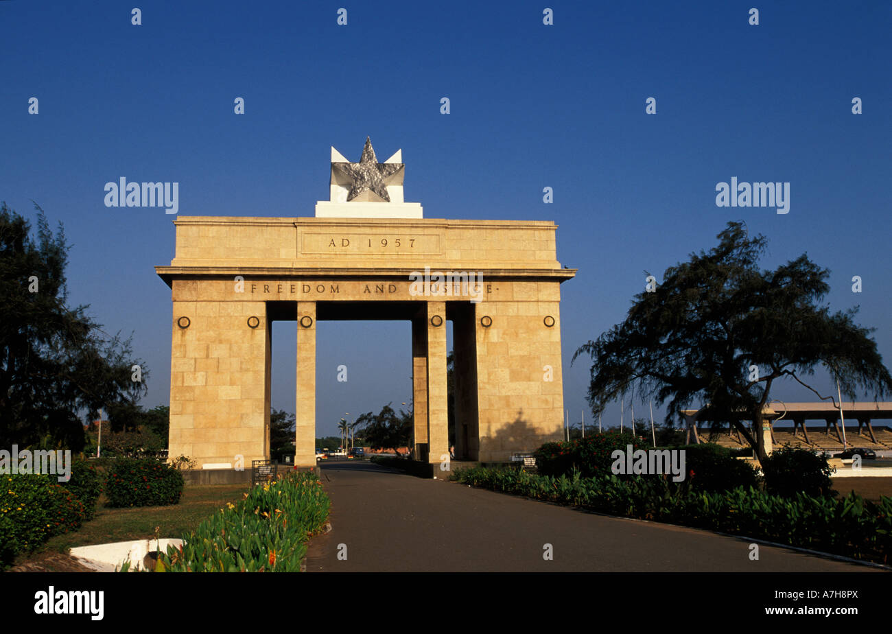Ghana independence arch hi-res stock photography and images - Alamy
