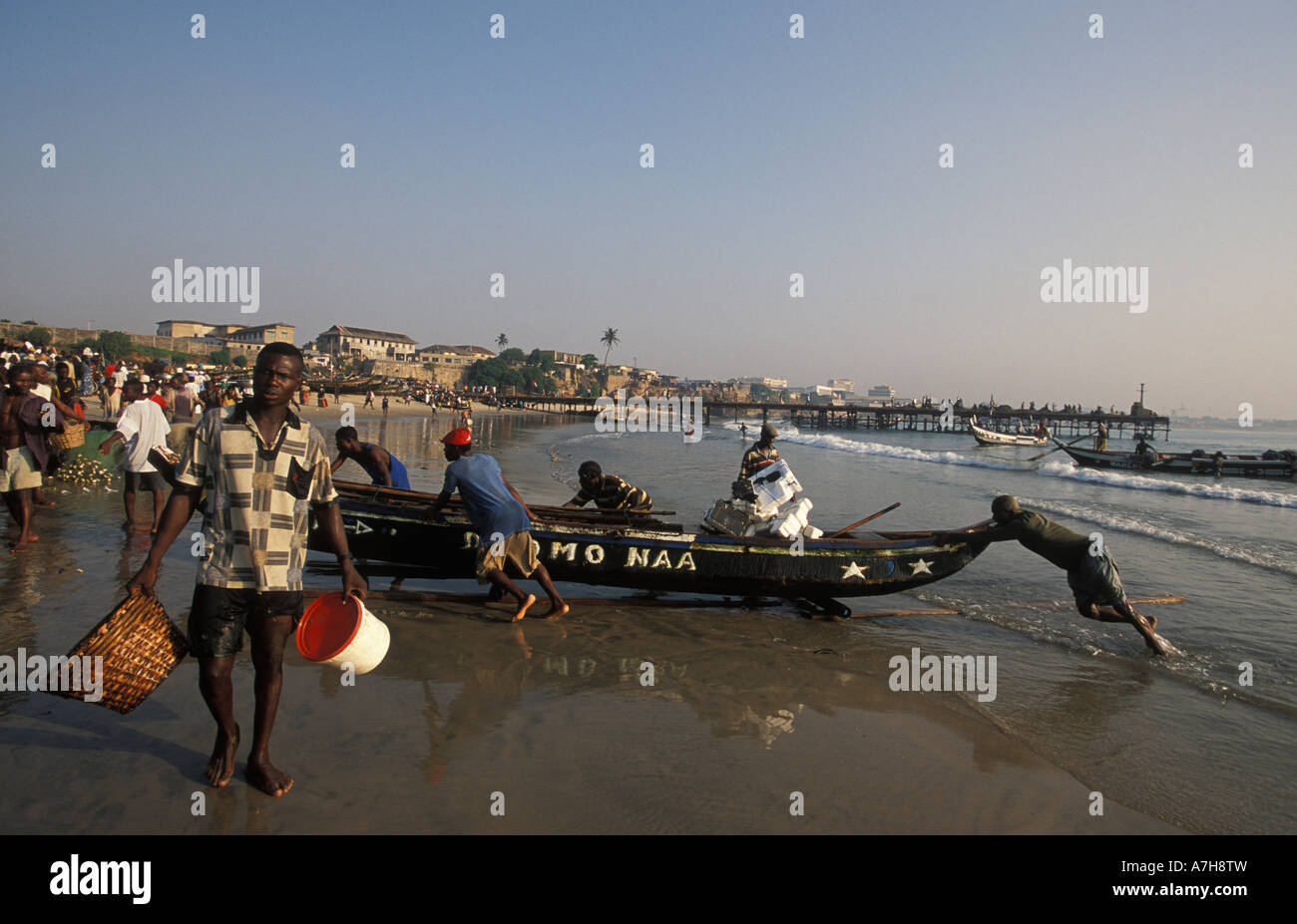 James Town fishing harbour, Accra, Ghana Stock Photo - Alamy