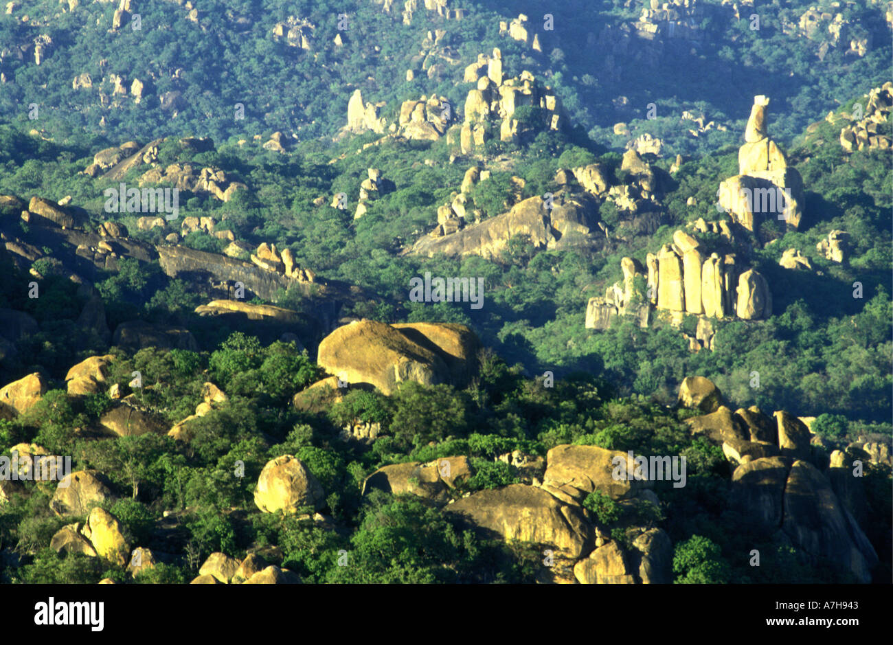 Balancing rocks and granite domes or inselburgs in the Matobo National ...