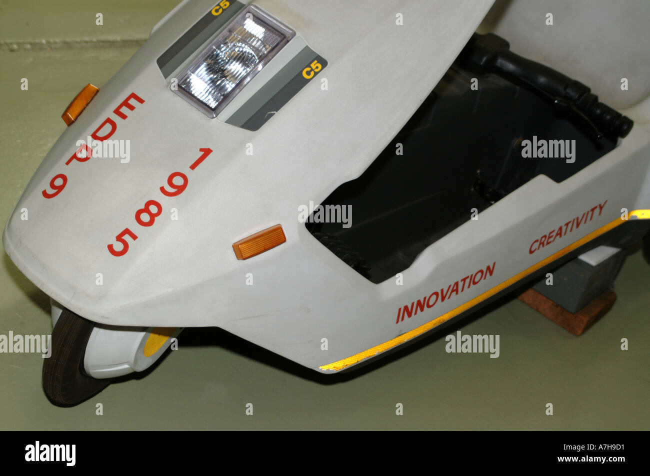 Sinclair c5 hi-res stock photography and images - Alamy
