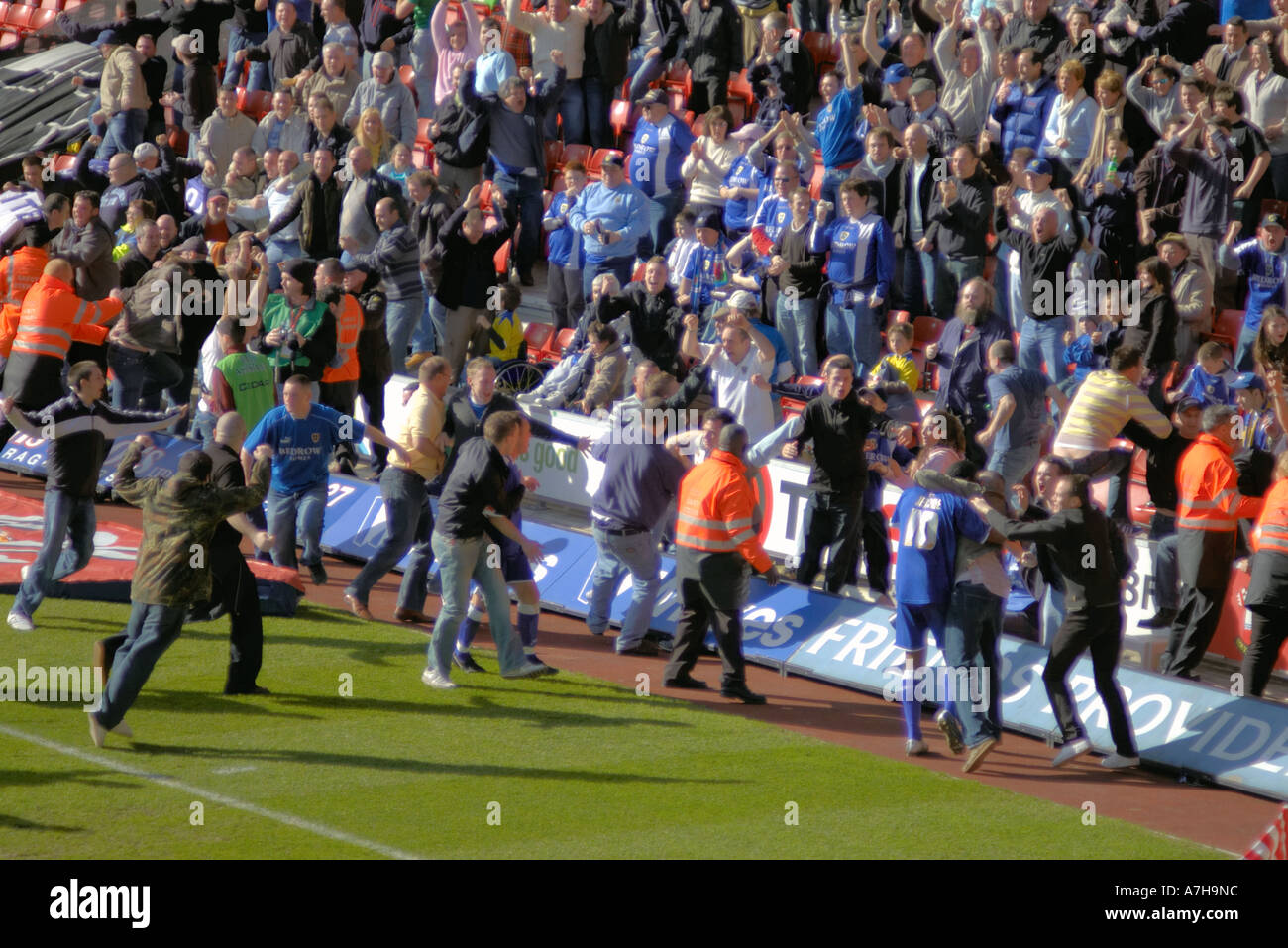 Violent football fans hi-res stock photography and images - Alamy