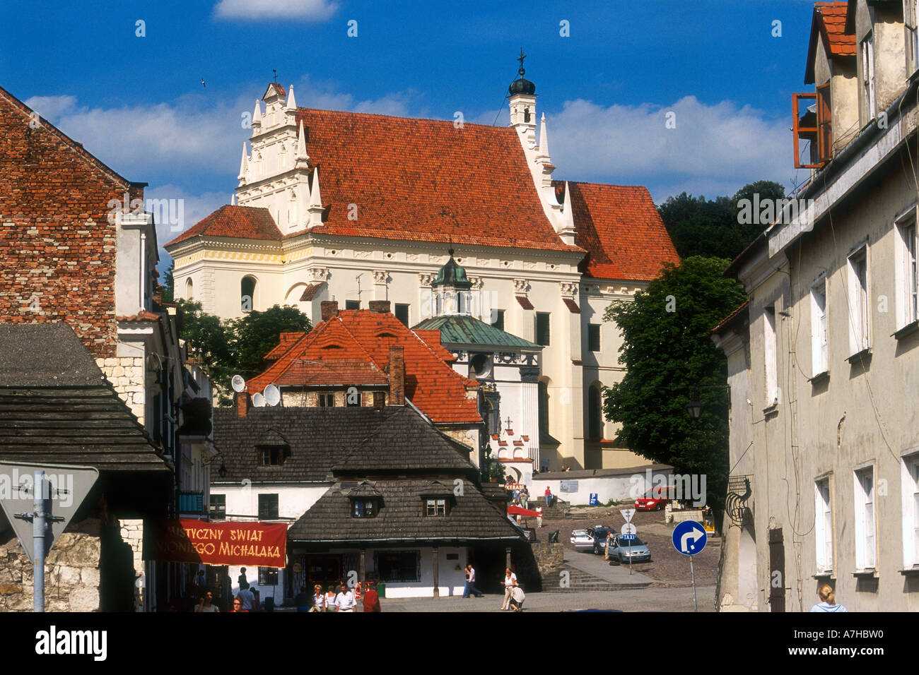 Parish church market square hi-res stock photography and images - Alamy