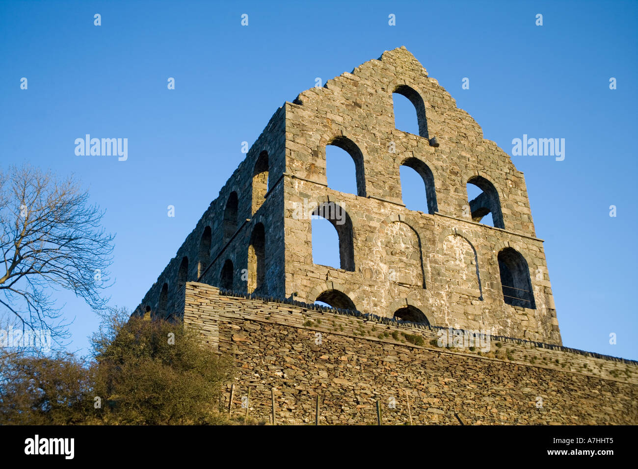 Slate mine victorian hi-res stock photography and images - Alamy