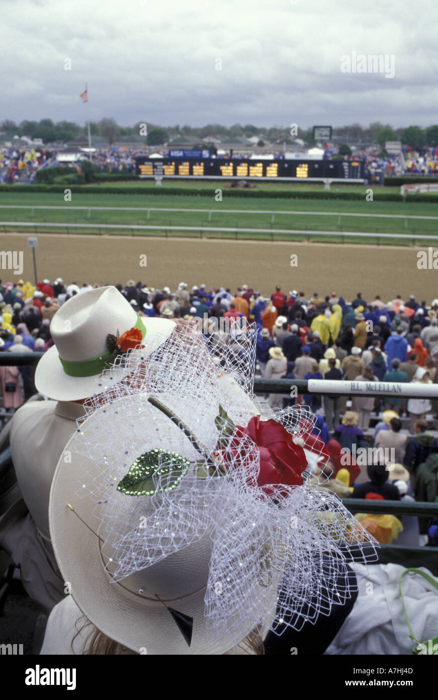 Kentucky derby hat parade hi-res stock photography and images - Alamy