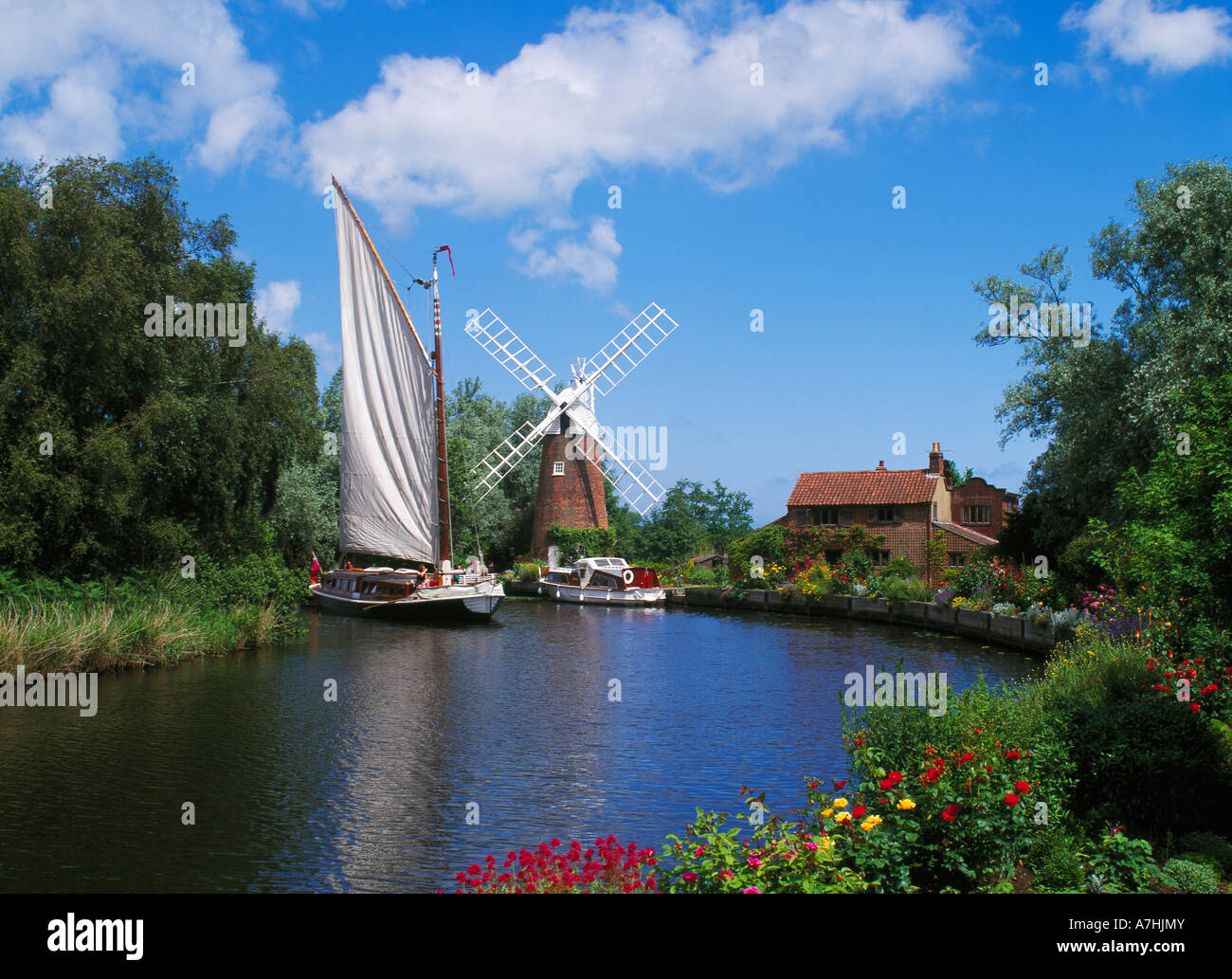 Hunsett Mill Norfolk England UK Stock Photo - Alamy