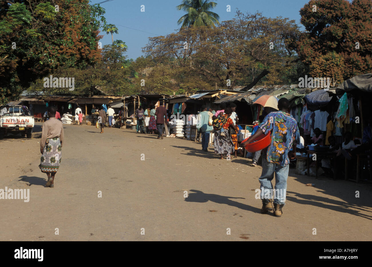 Malawi village market hi-res stock photography and images - Alamy