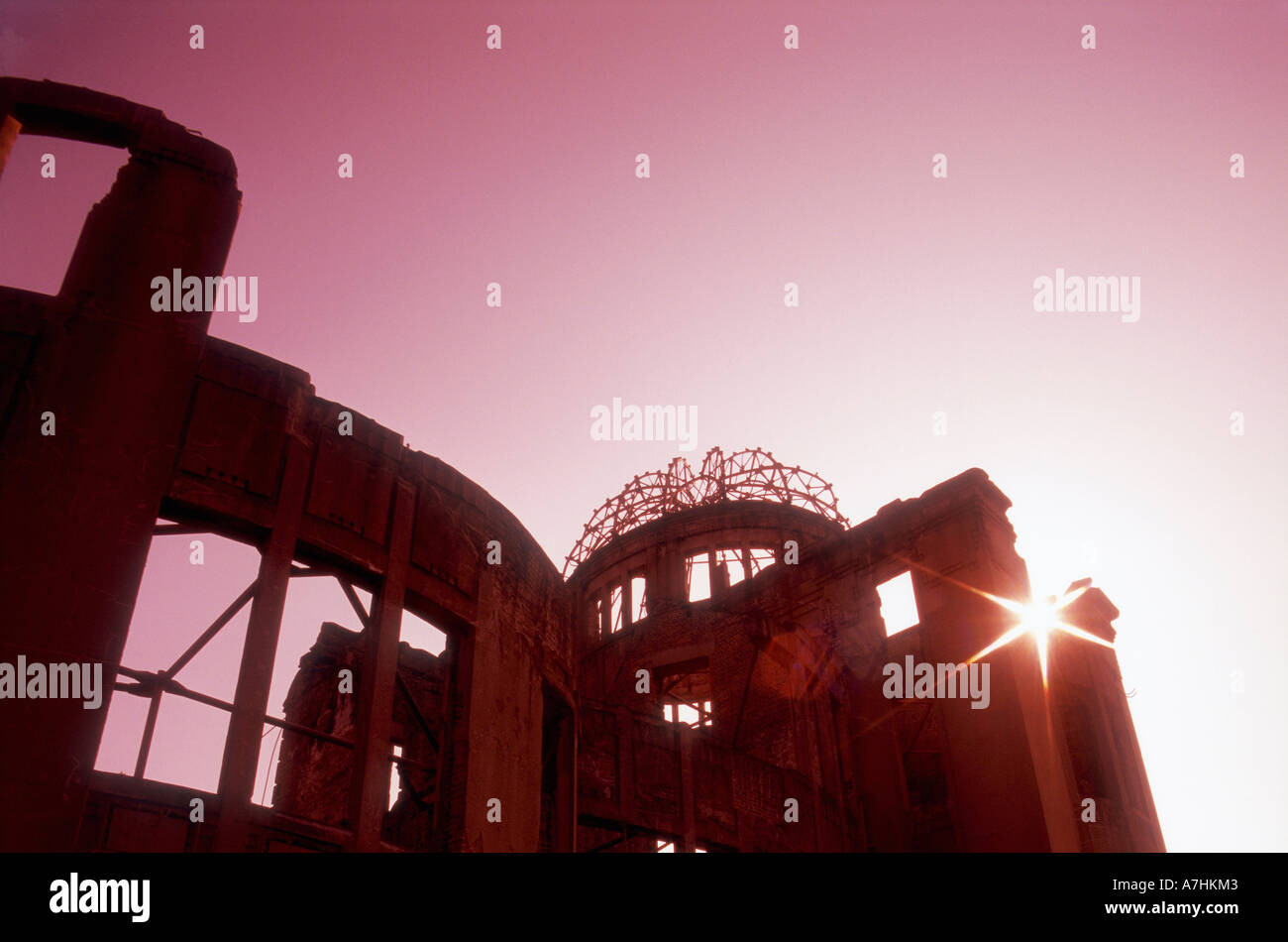 Atomic bomb epicentre memorial hi-res stock photography and images - Alamy