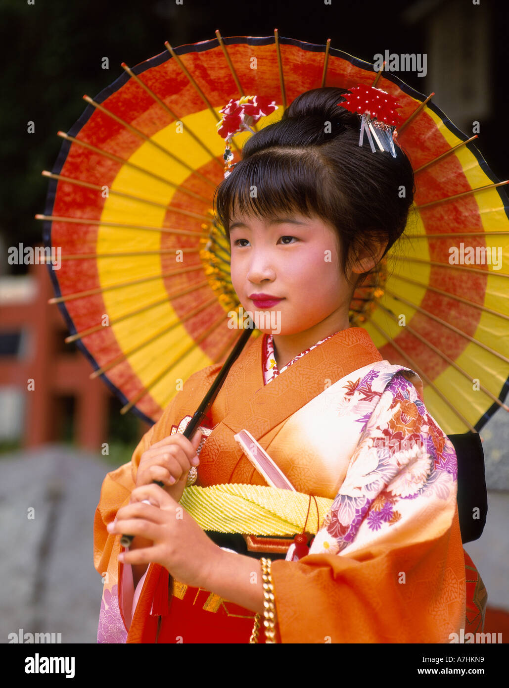 Shichigosan Festival, Young Girl Wearing Kimono Stock Photo - Alamy