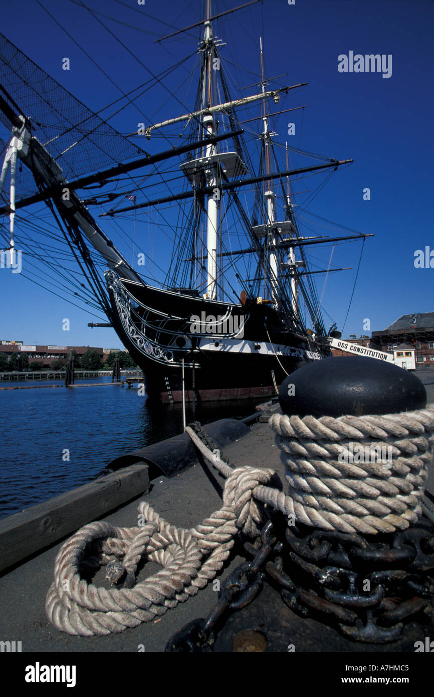 Ship mast uss constitution hi-res stock photography and images - Alamy