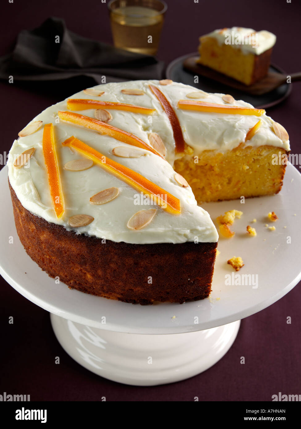 Whole moroccan orange cake hi-res stock photography and images - Alamy