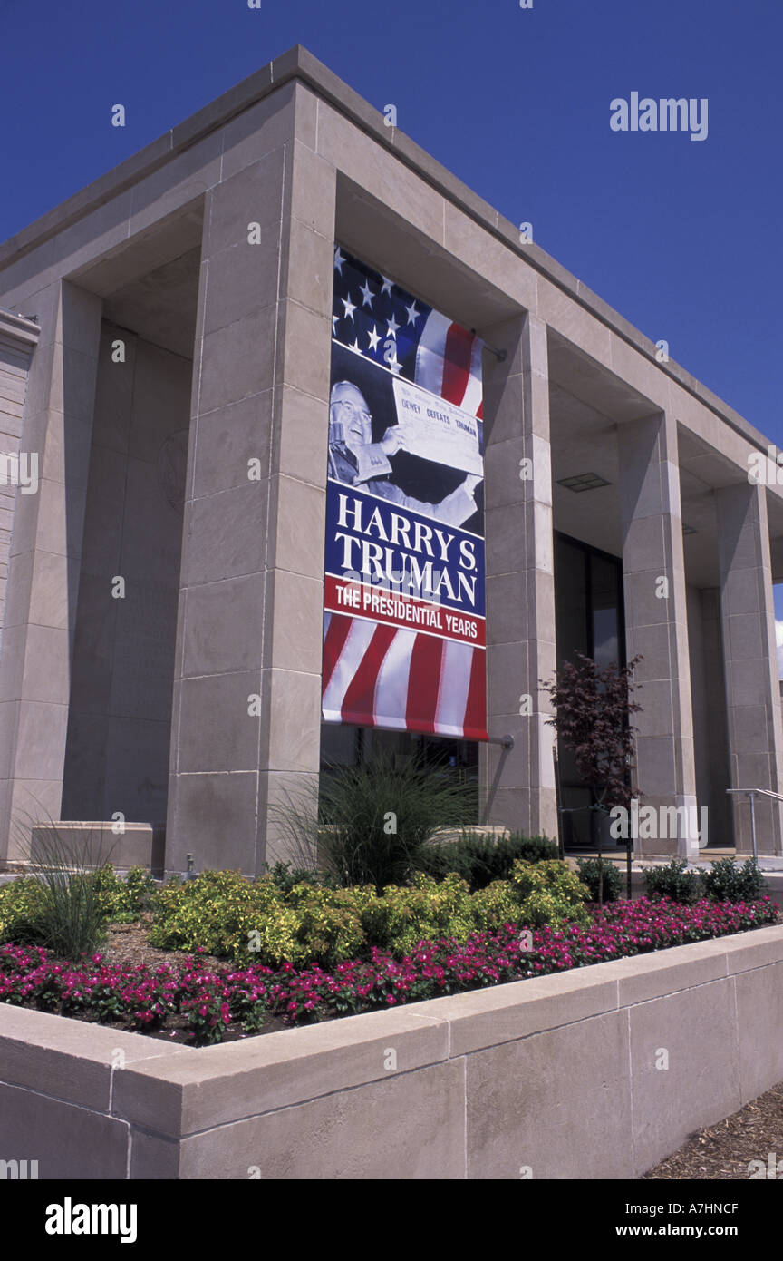 N.A., USA, Missouri, Independence, Harry S. Truman Presidential Museum ...