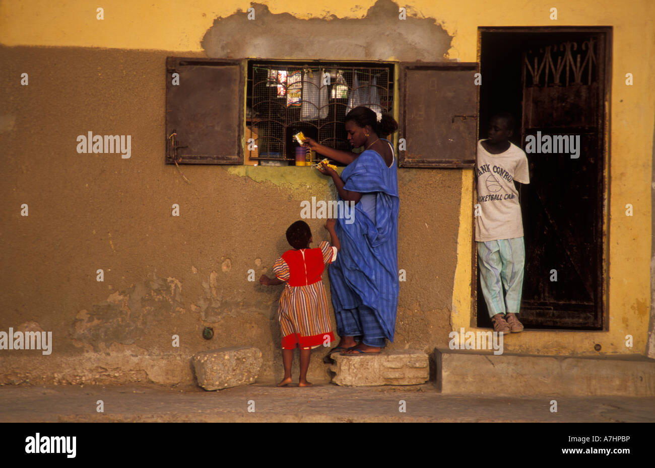 shop streetscene St Louis Senegal Stock Photo - Alamy