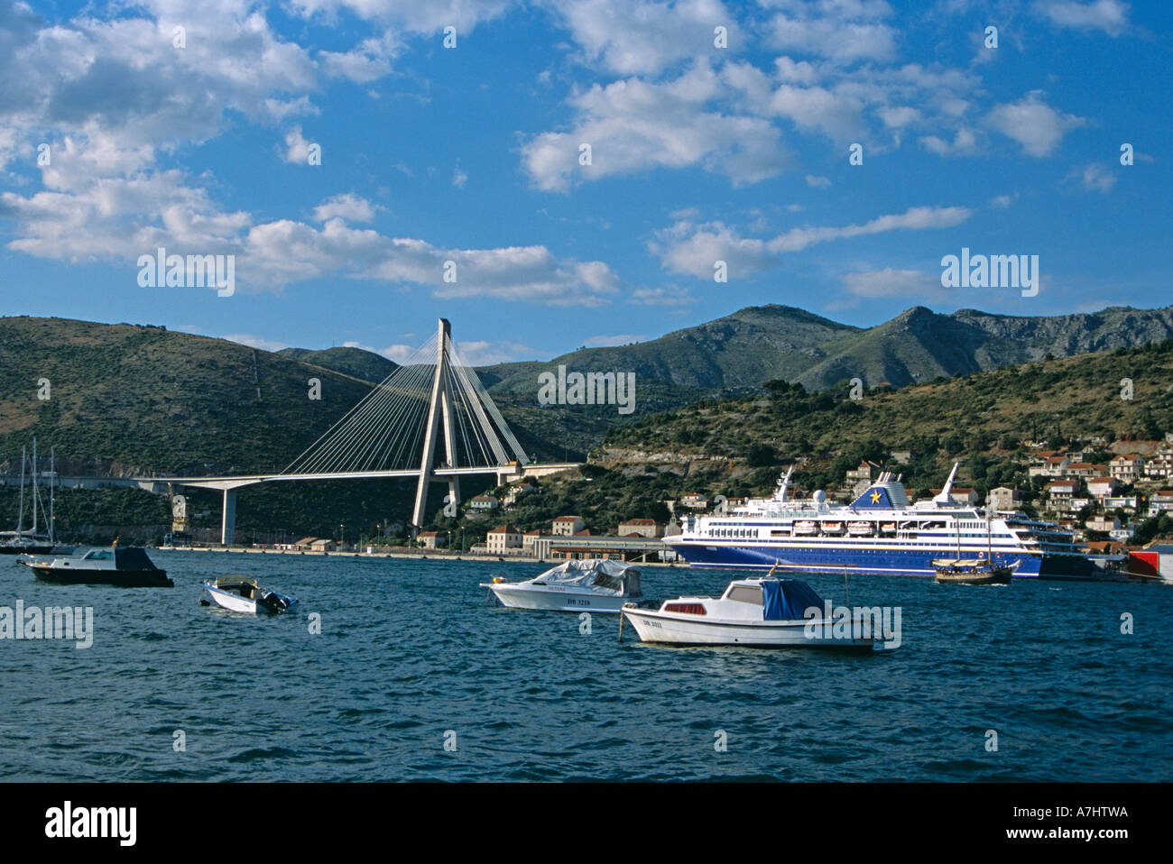 Franjo Tudman Bridge, harbour and cruise liner, Dubrovnik, Dalmatian ...