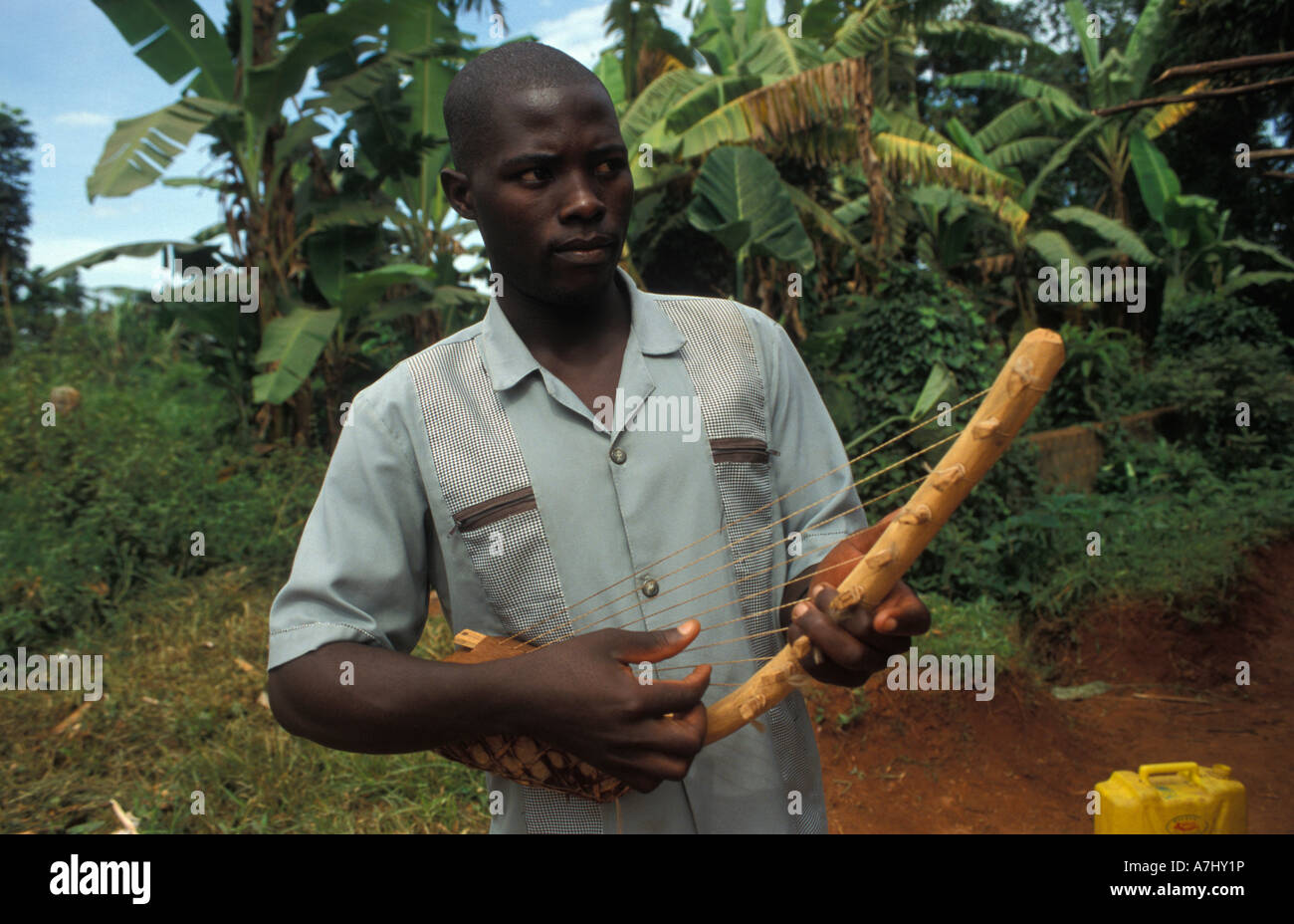 Traditional musical instrument uganda hi-res stock photography and ...