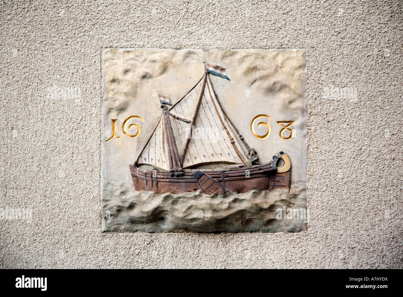 17th century ship building hi-res stock photography and images - Alamy