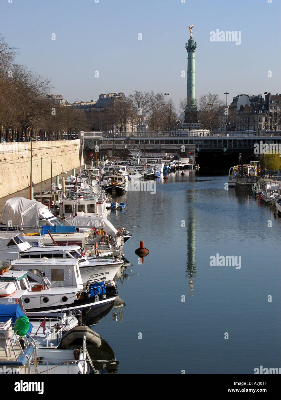 Seine river paris france port hi-res stock photography and images - Alamy