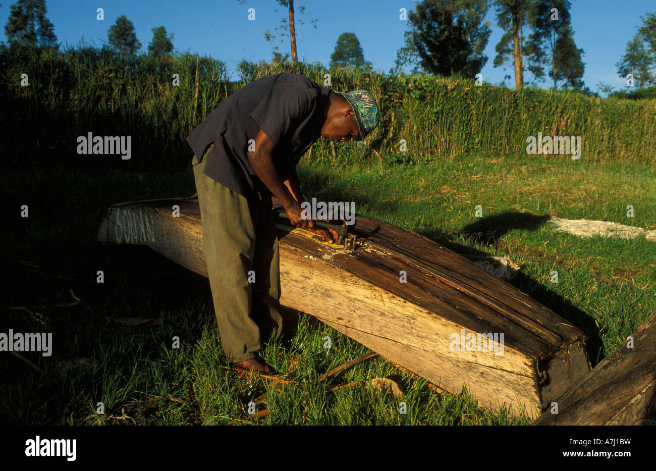 Dugout canoe making hi-res stock photography and images - Alamy