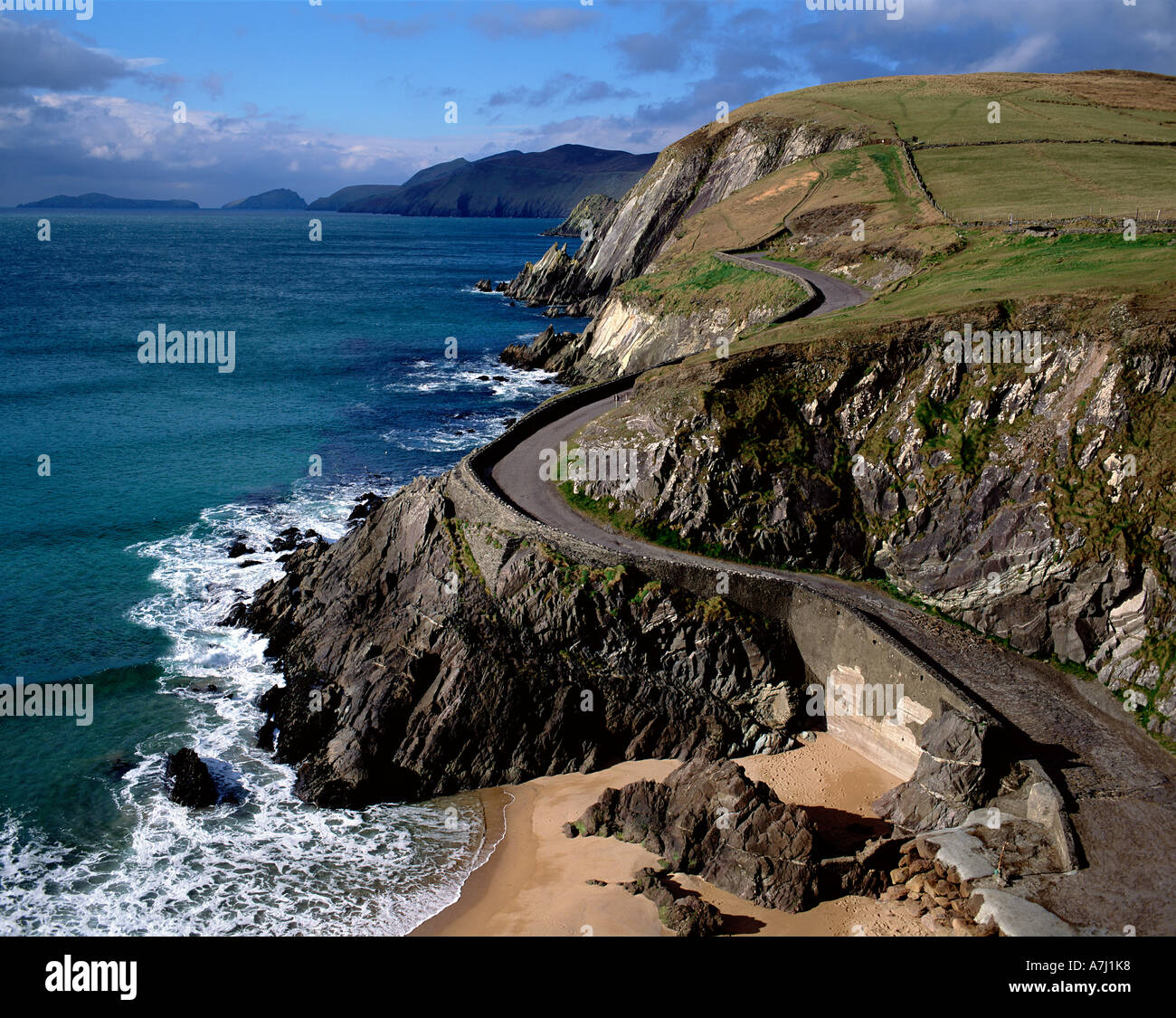 Coumeenole Beach, Co. Kerry, Ireland Stock Photo - Alamy