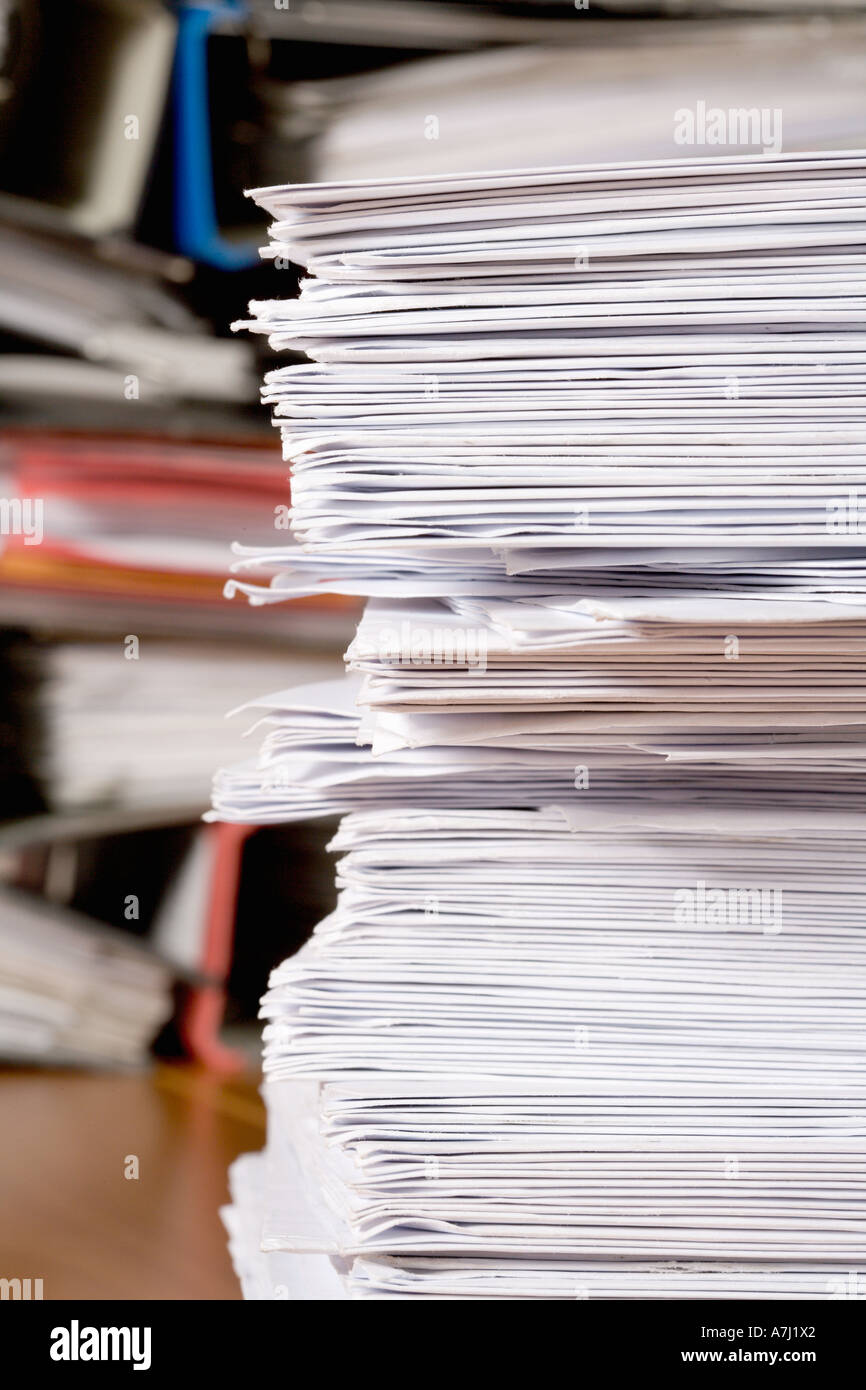 PILE OF PAPERS Stock Photo - Alamy