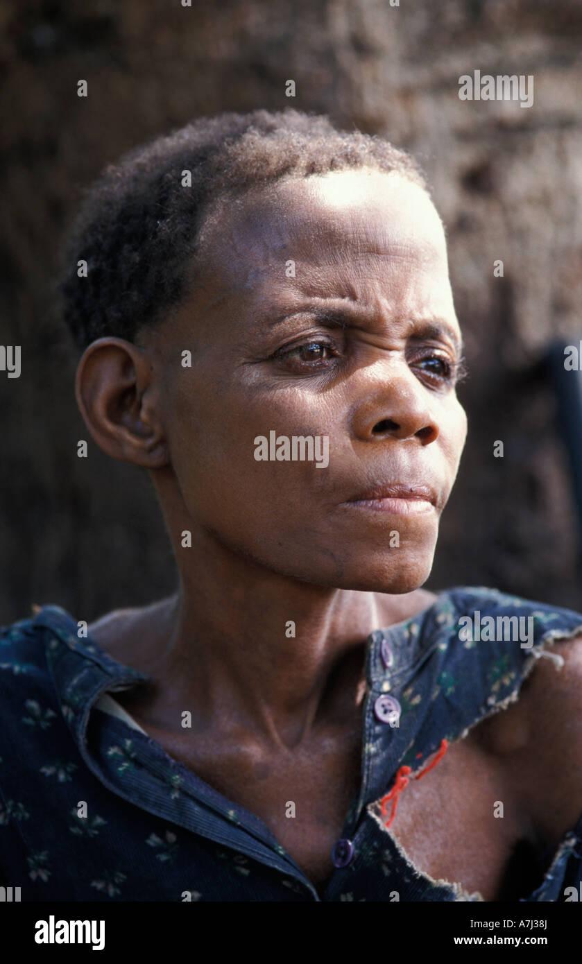 Uganda pygmies hi-res stock photography and images - Alamy