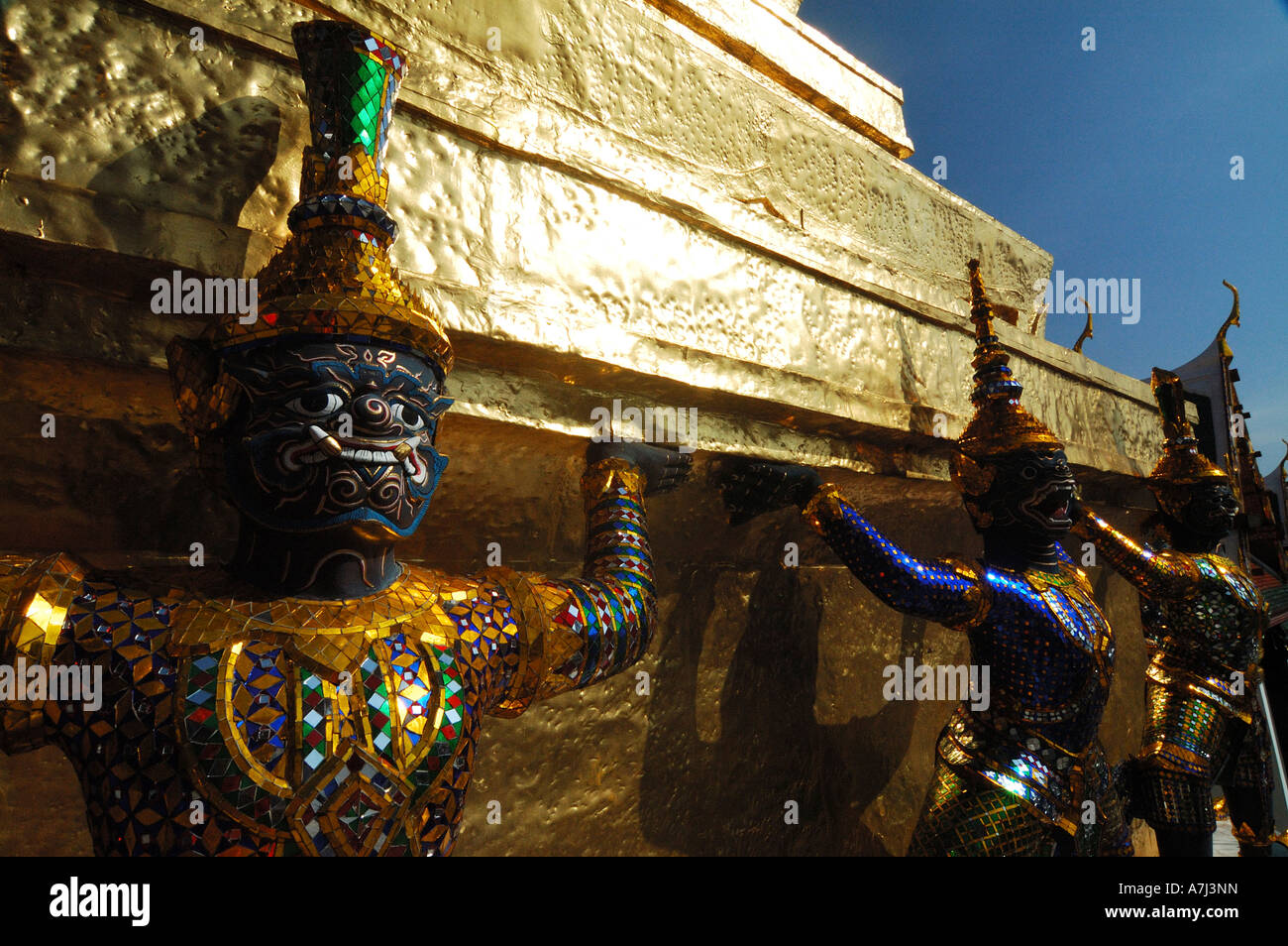 Statue of Demon Yaksha Stock Photo - Alamy