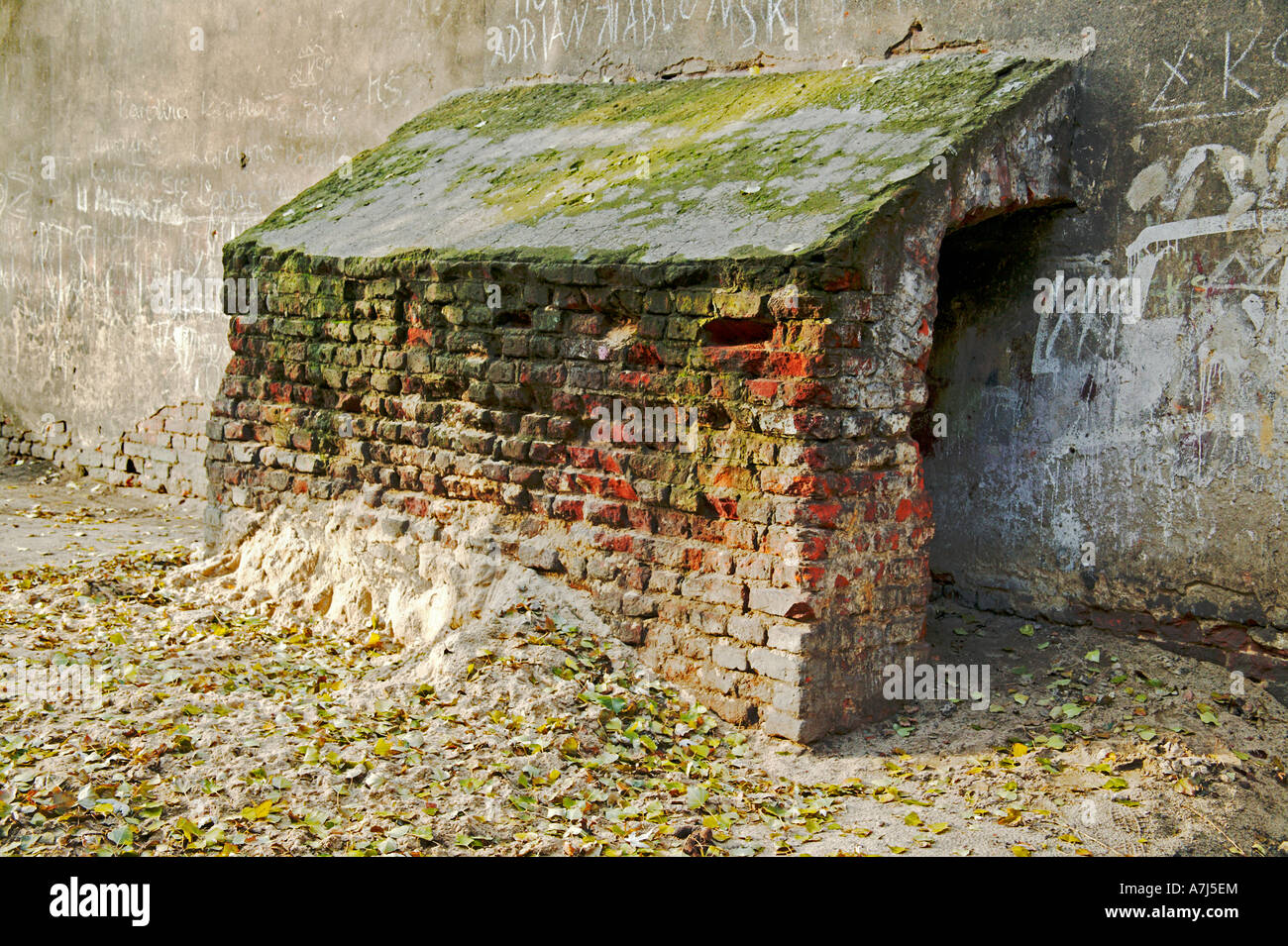 Coal shed hi-res stock photography and images - Alamy