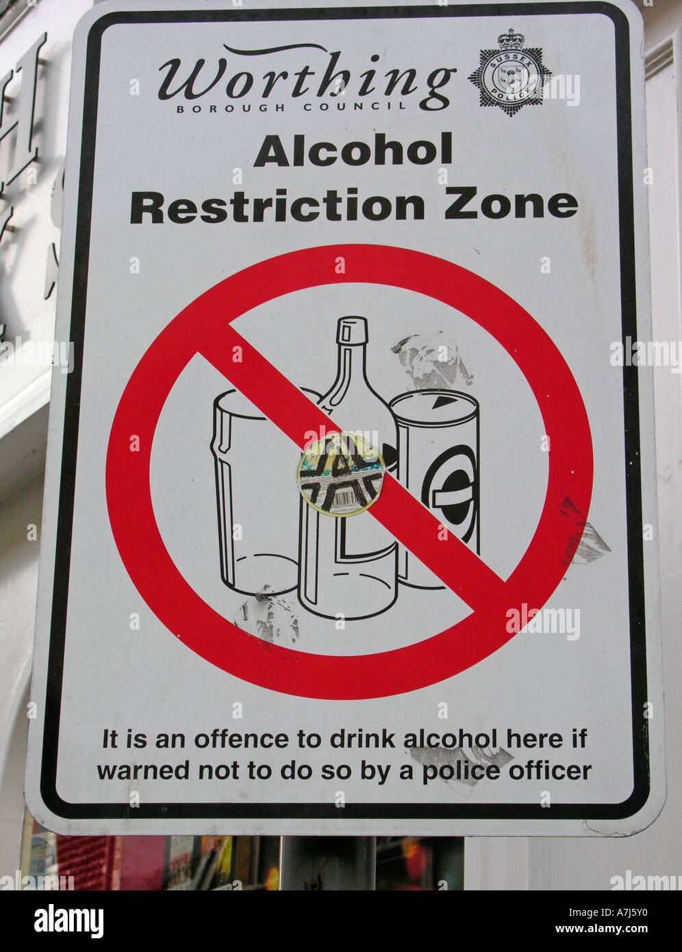 alcohol restriction zone warning sign Stock Photo - Alamy