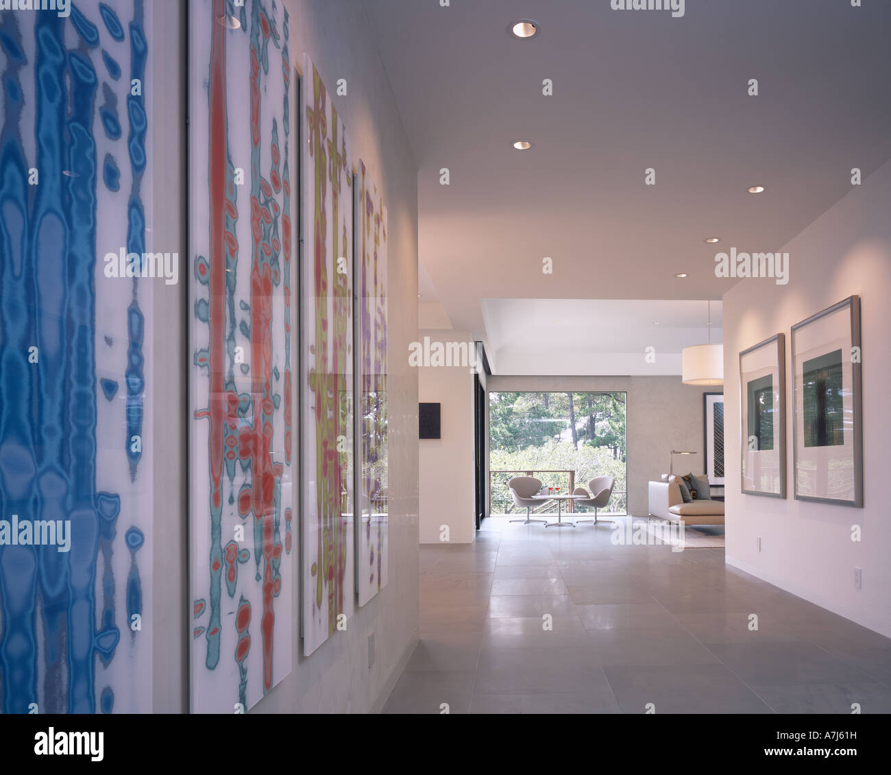 Pebble art pictures hi-res stock photography and images - Alamy