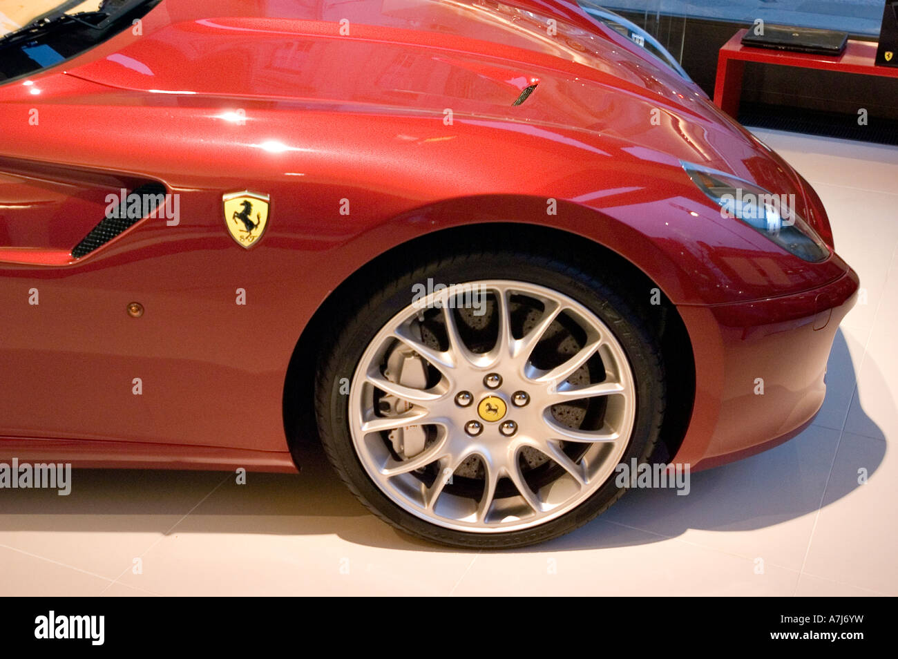 Linden zentrum hi-res stock photography and images - Alamy