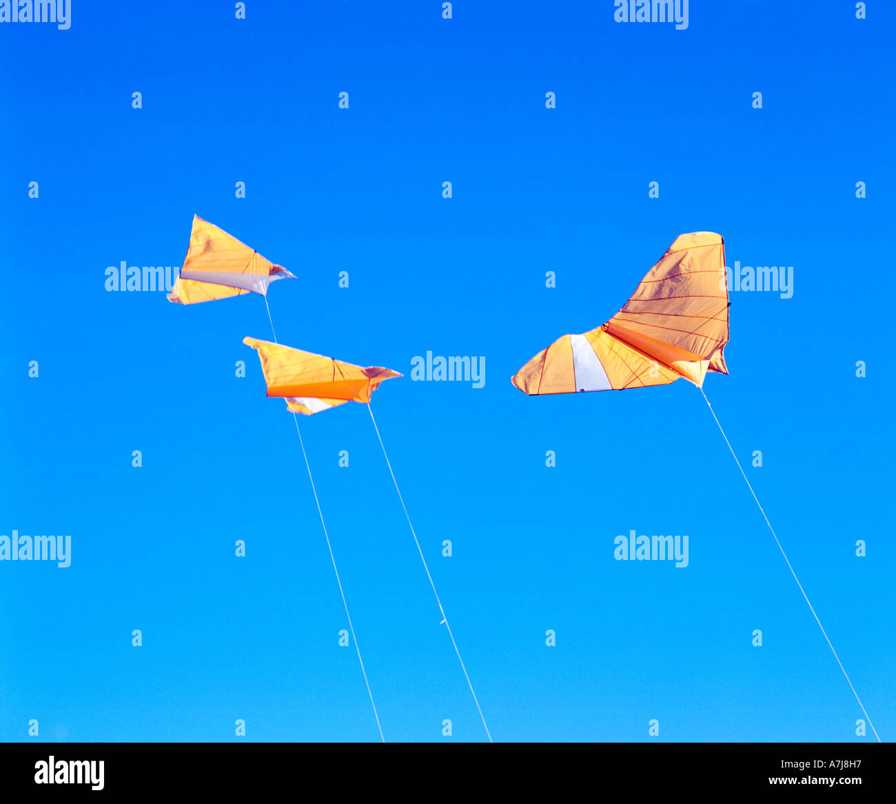 3 kites hi-res stock photography and images - Alamy