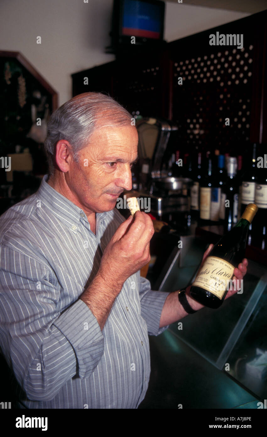 Sniffing wine cork hi-res stock photography and images - Alamy