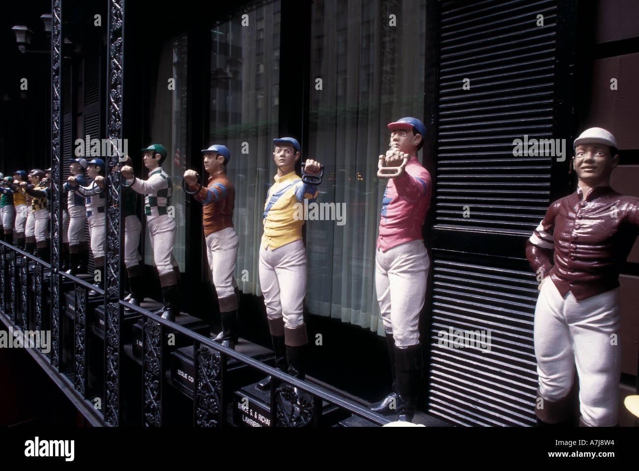 21 club new york hi-res stock photography and images - Alamy