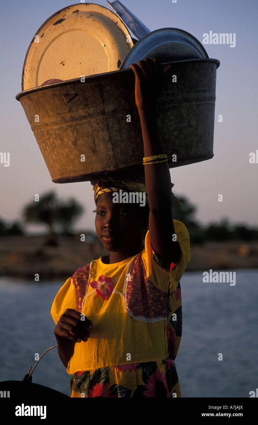 Child washing face indigenous hi-res stock photography and images - Alamy