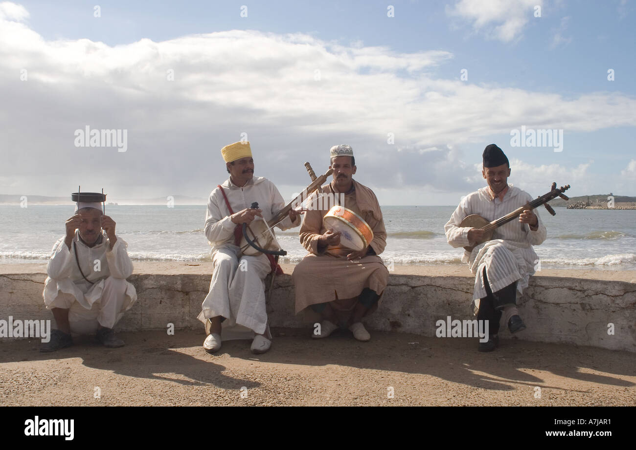 Essaouira traditional moroccan musicians on the sea front Stock Photo ...