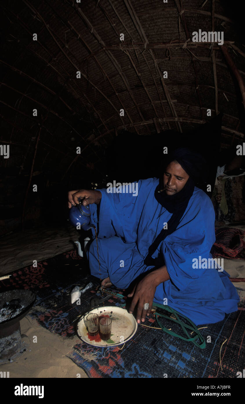 Tuareg tea ceremony hi-res stock photography and images - Alamy