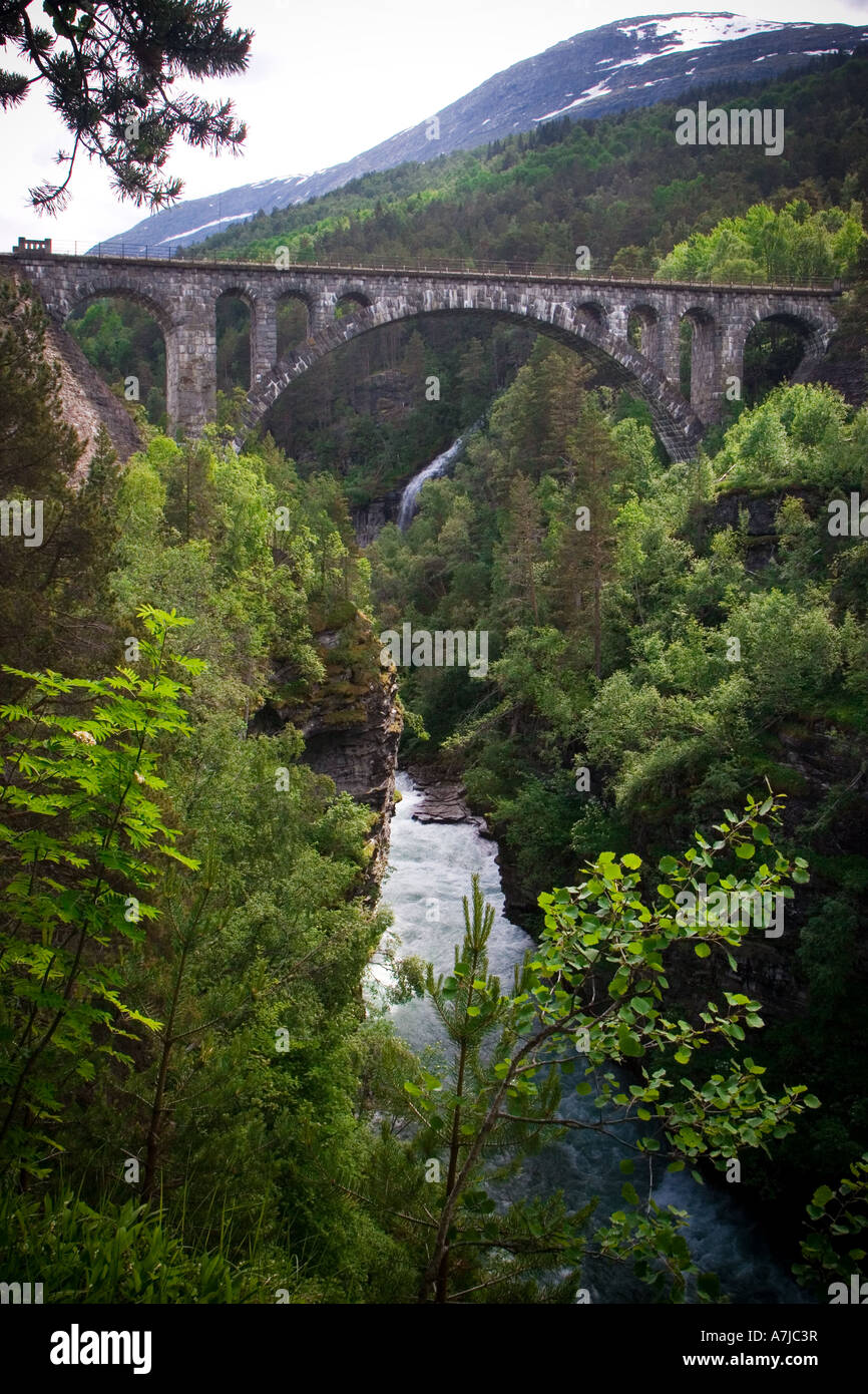 Kylling railway bridge hi-res stock photography and images - Alamy