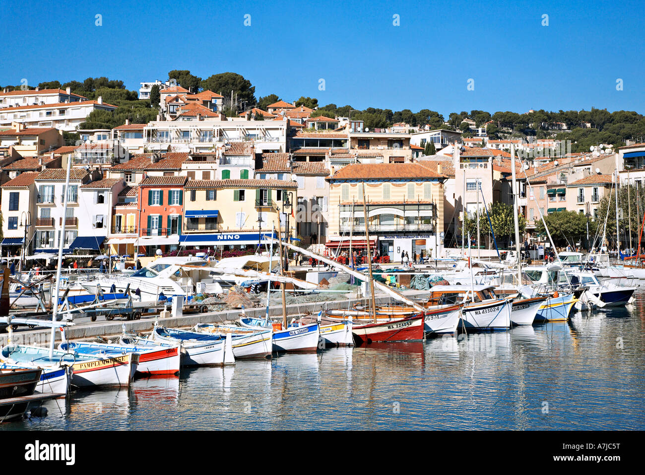 Cassis harbour in Provence, France Stock Photo - Alamy