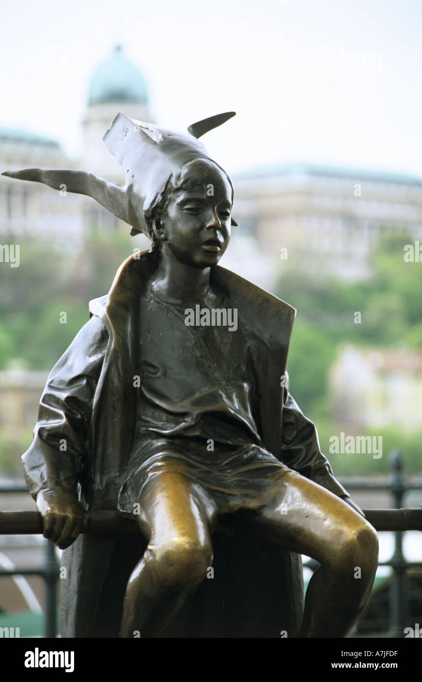 Little Princess statue on railing with Royal Palace behind Budapest ...