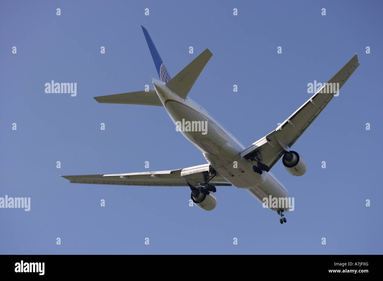 Avión boing hi-res stock photography and images - Alamy
