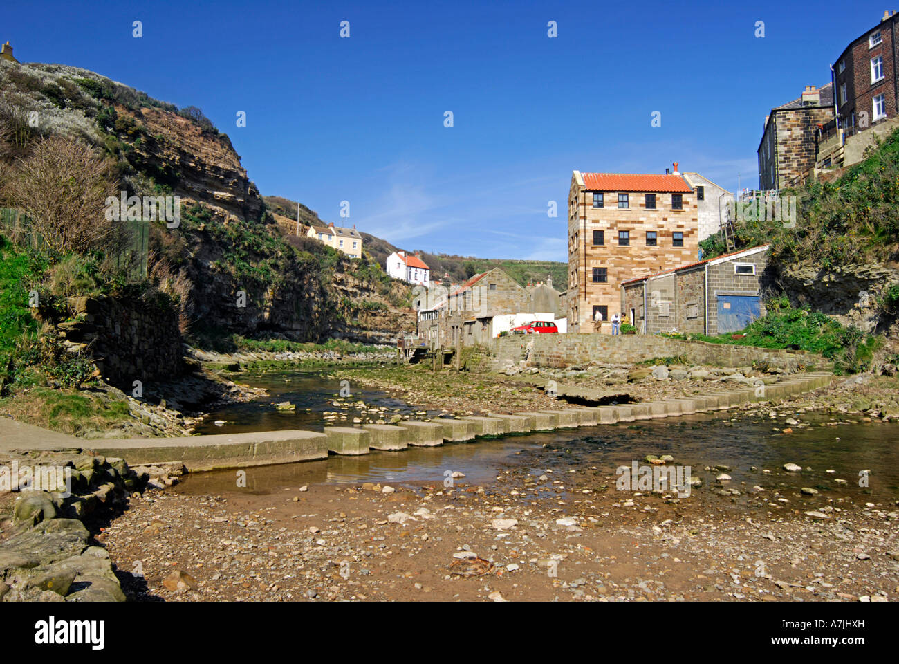 Easington village hi-res stock photography and images - Alamy