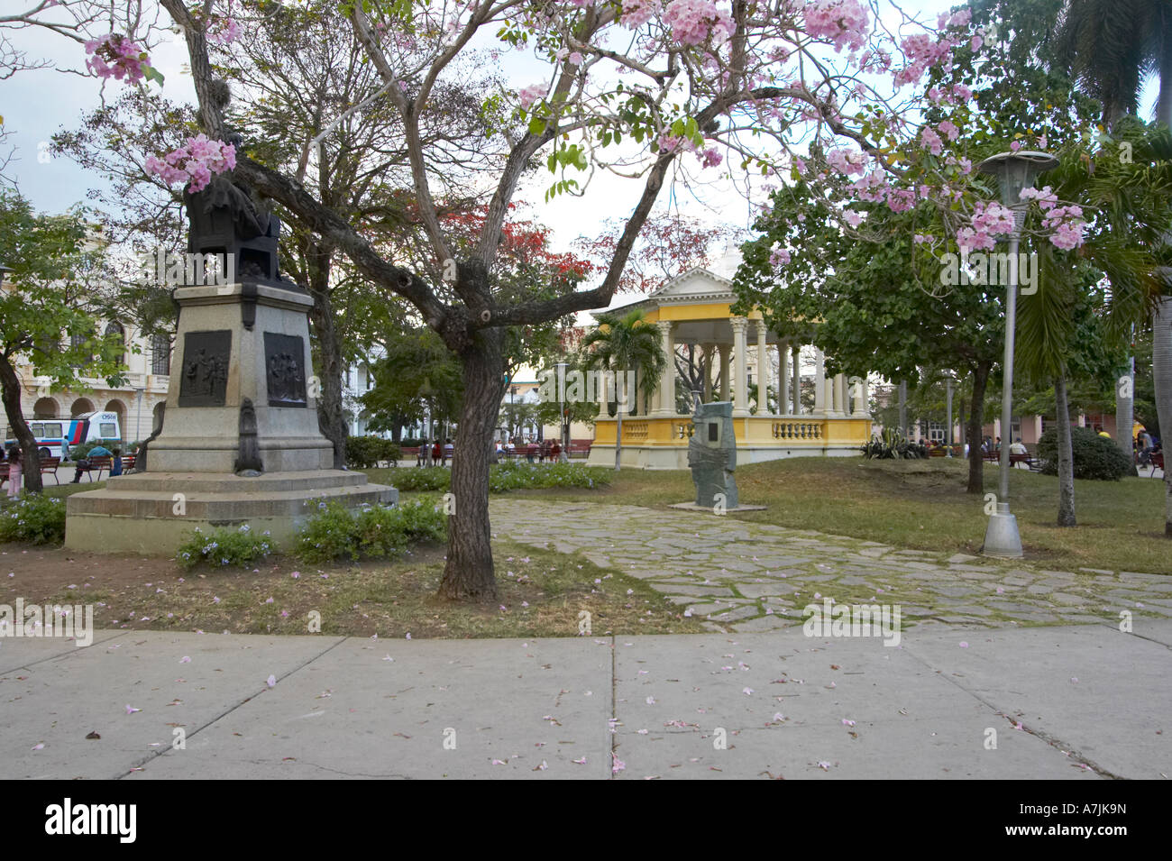 Parque Vidal, central Santa Clara, Cuba Stock Photo - Alamy