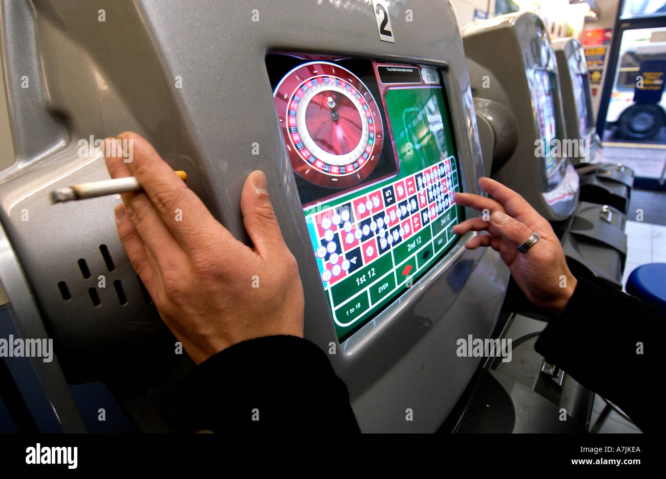 Bookies roulette hi-res stock photography and images - Alamy
