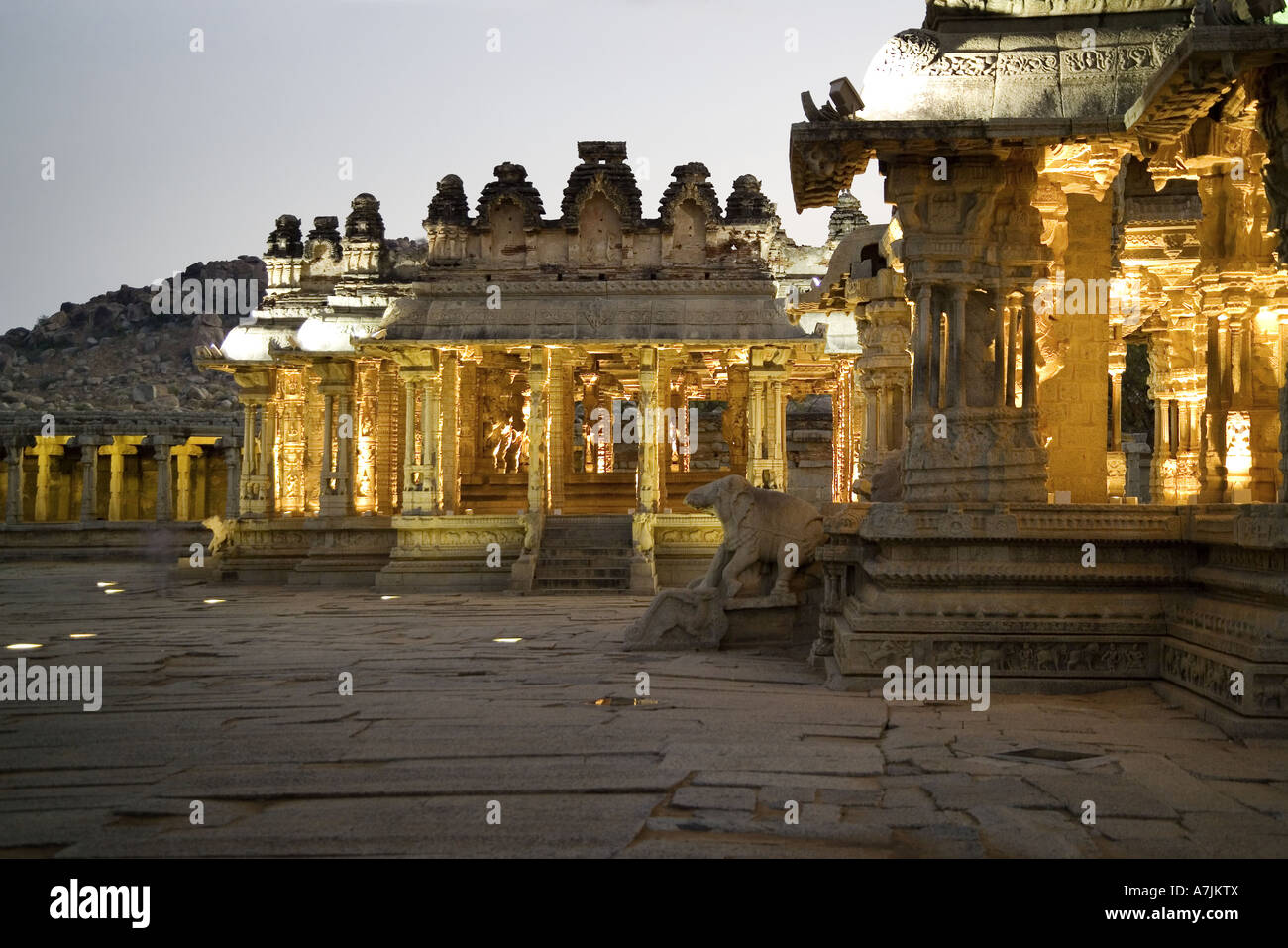 Vittala temple, Vijayanagara, Karnataka Stock Photo - Alamy
