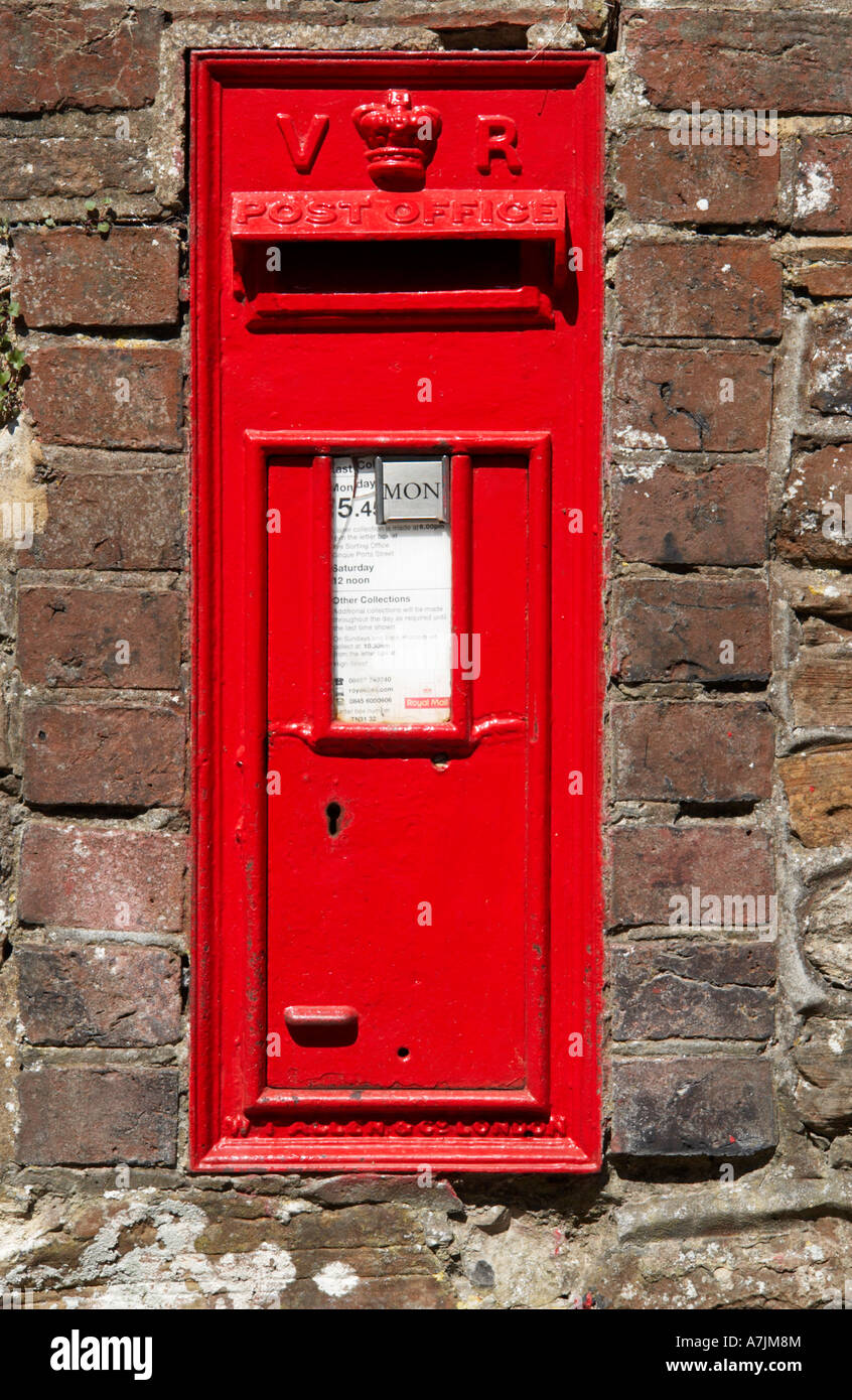 Victorian post box at Rye Sussex England Stock Photo - Alamy