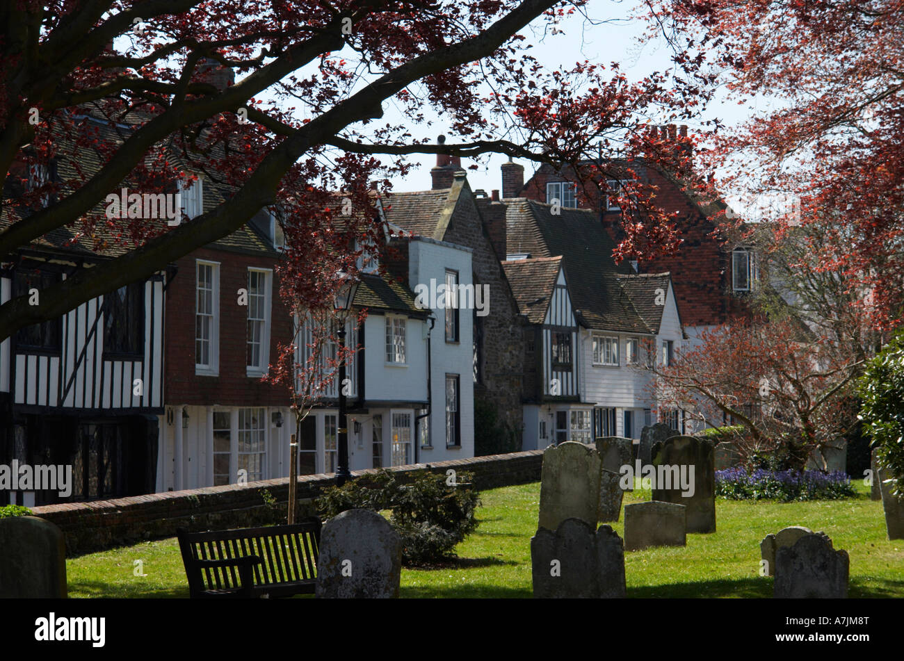 Rye church and graveyard hi-res stock photography and images - Alamy