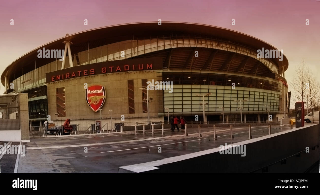 Football match emirates stadium hi-res stock photography and images - Alamy