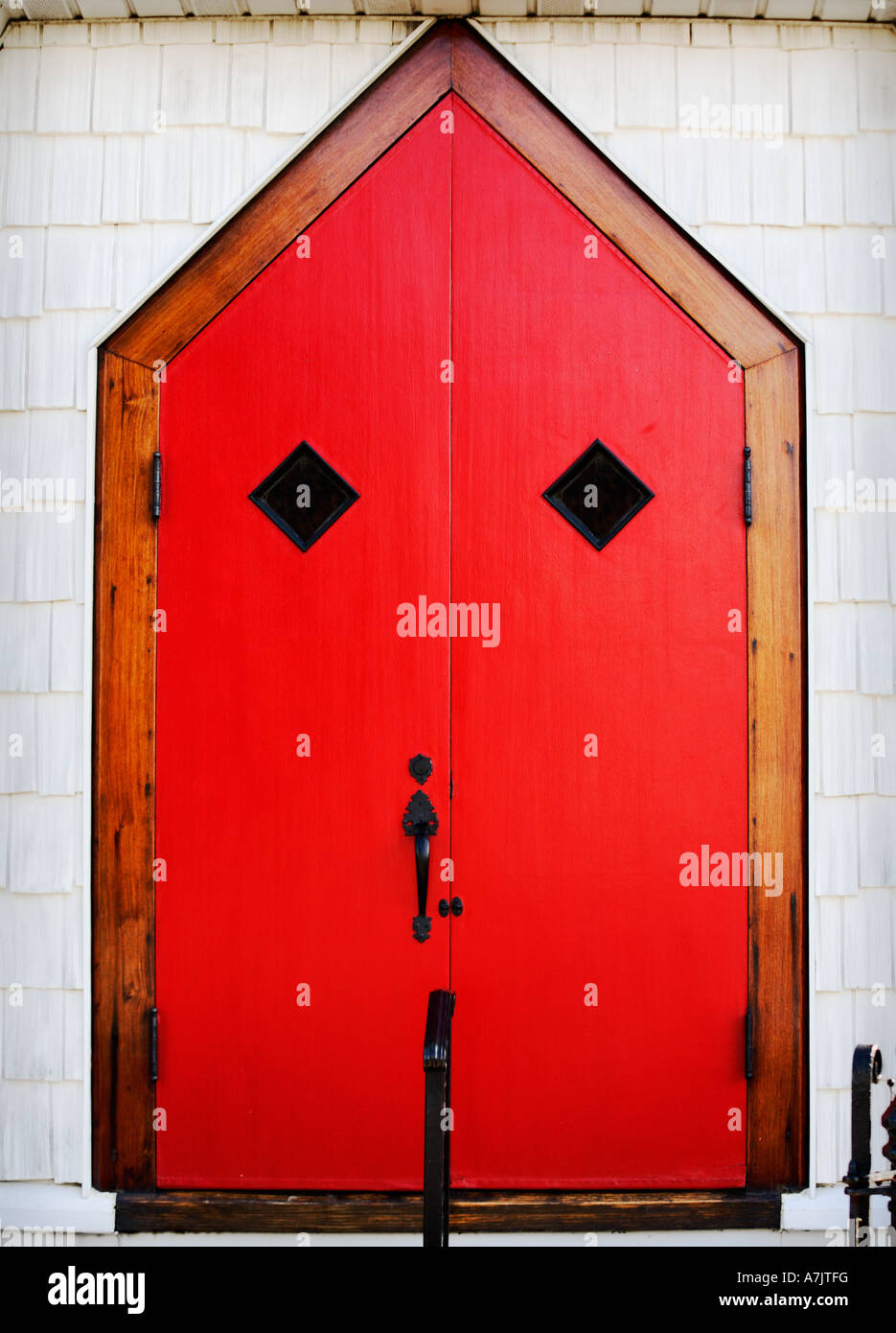 City Island church Bronx NYC with red doors Stock Photo - Alamy